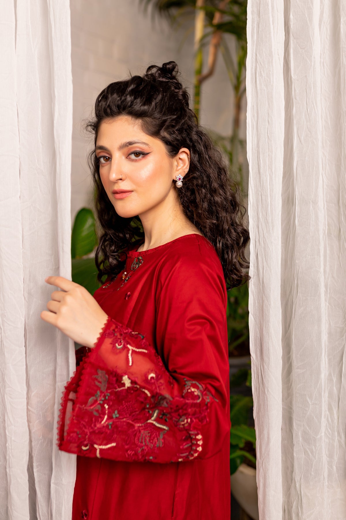 Winter - Afeefa - 2Pc Embroidered Dress – Glamour Pret